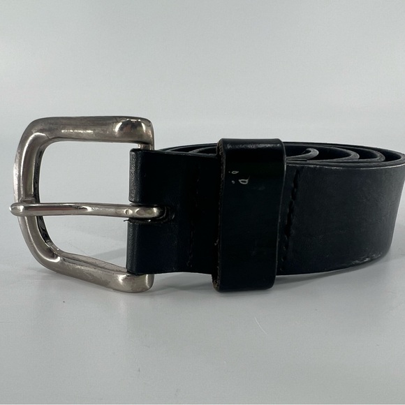 G.H. Bass & Co. | Accessories | Vintage Gh Bass Ladies Leather Belt S ...